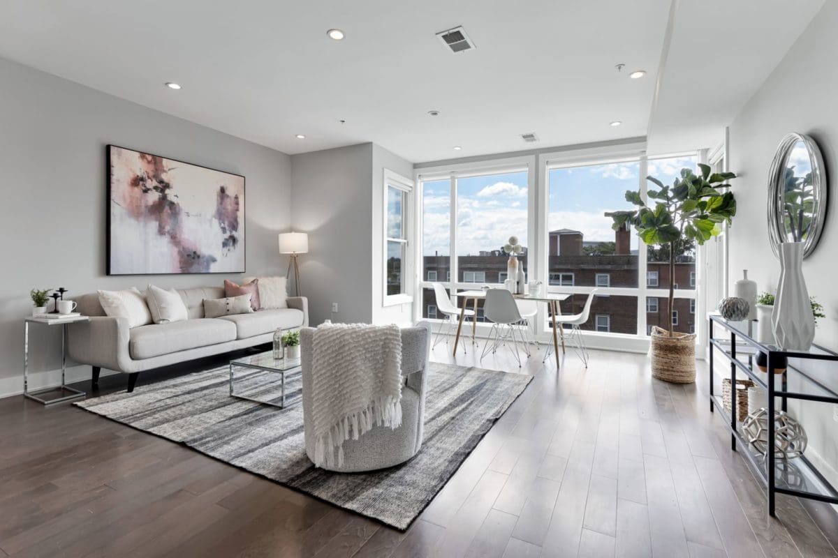 Jenn Smira Team at Compass DC | Washington DC Real Estate Team